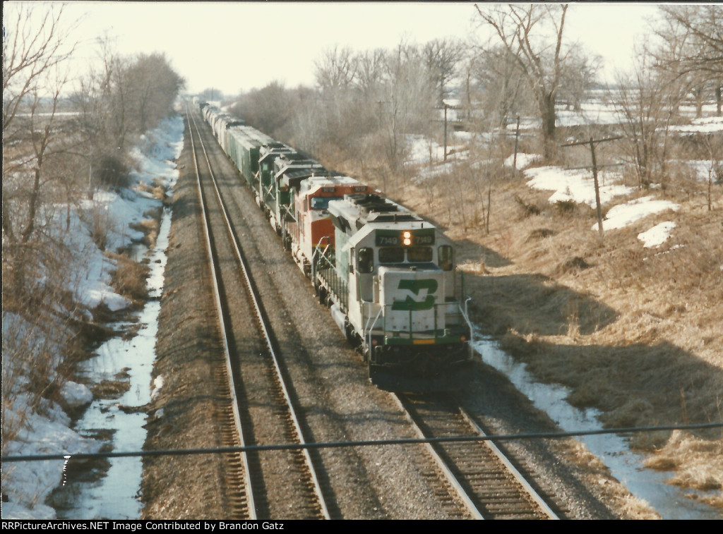 BN 7149 leads near Howard Lake